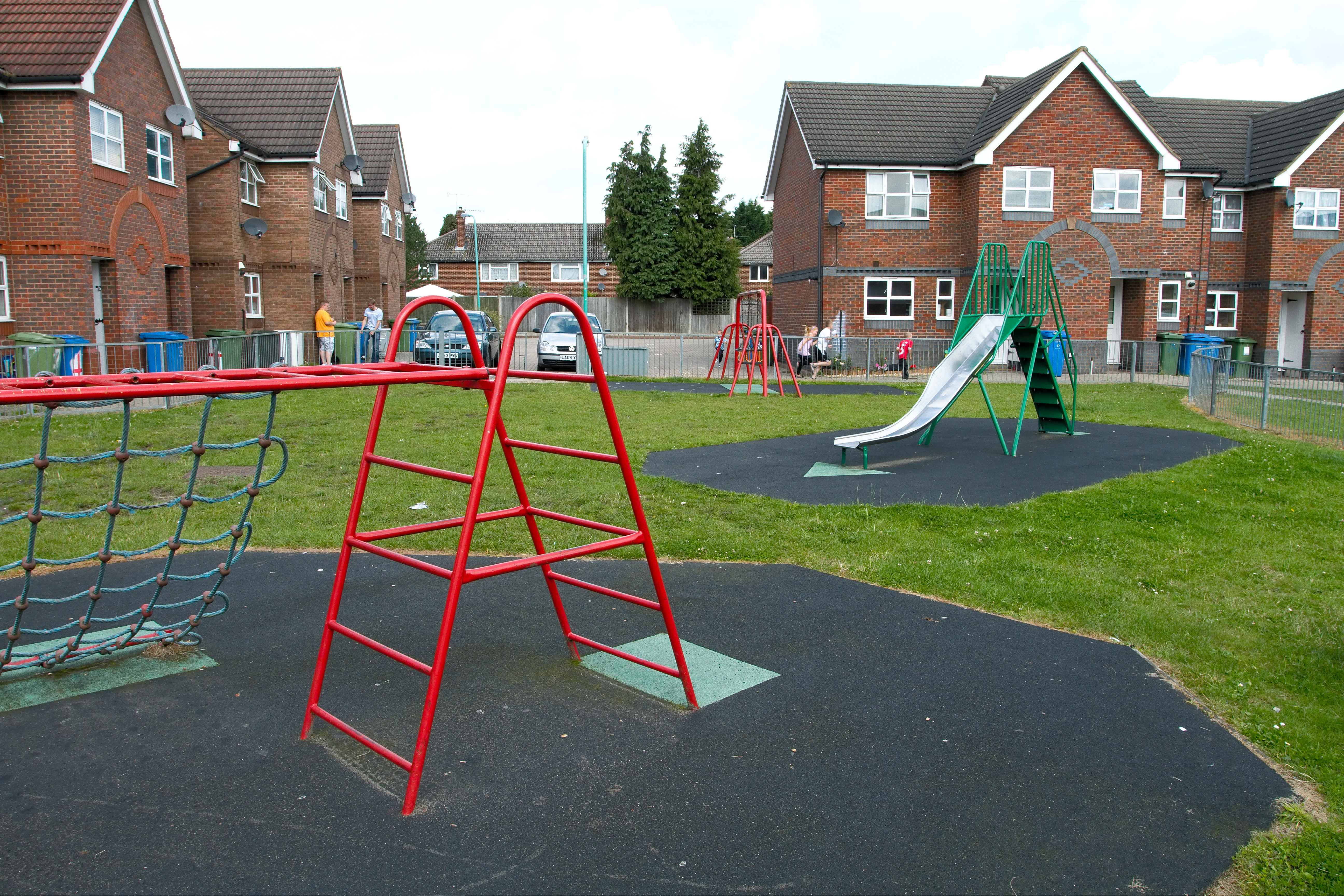 Curly Bridge Close play area - Rushmoor Borough Council