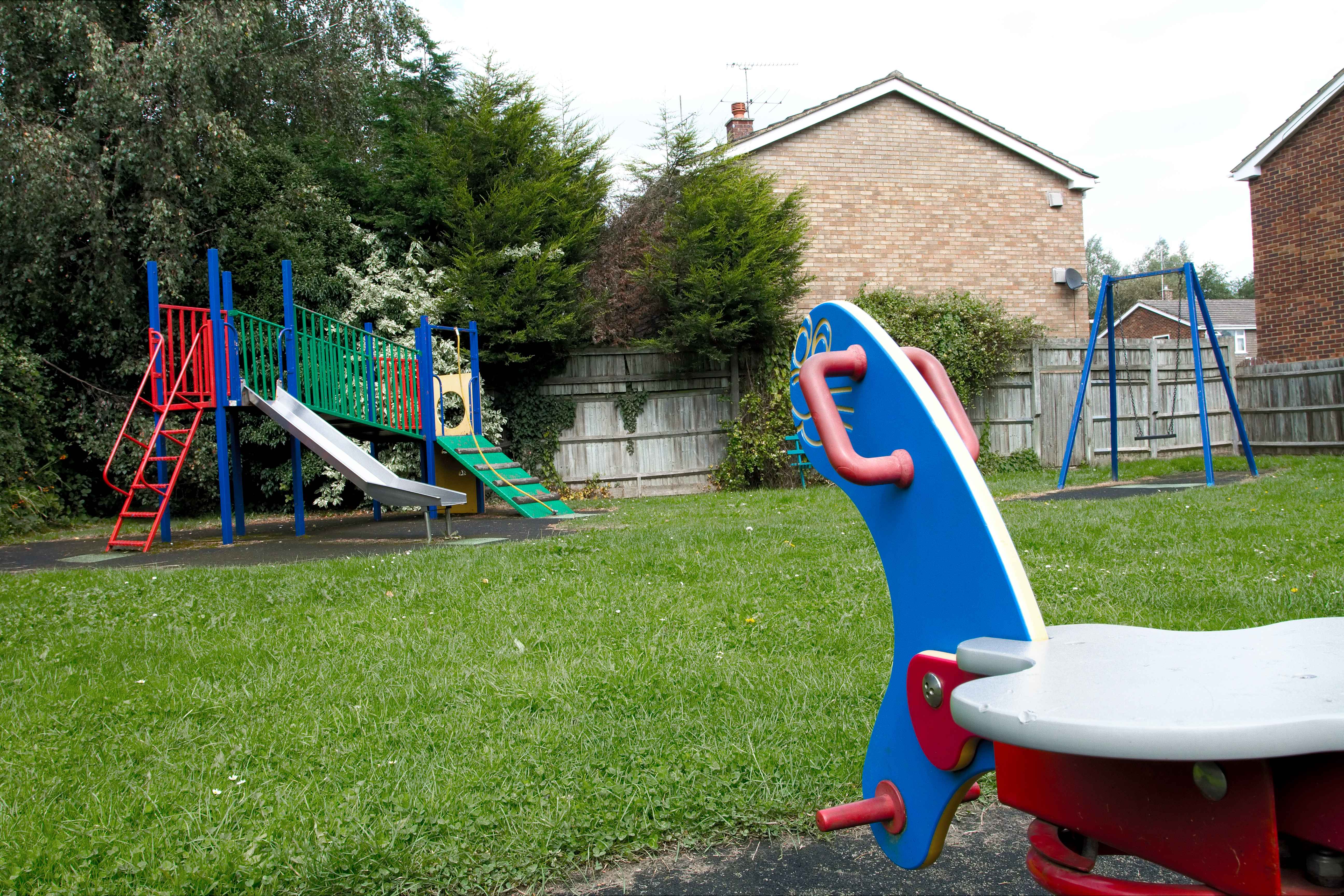 Meon Close play area - Rushmoor Borough Council