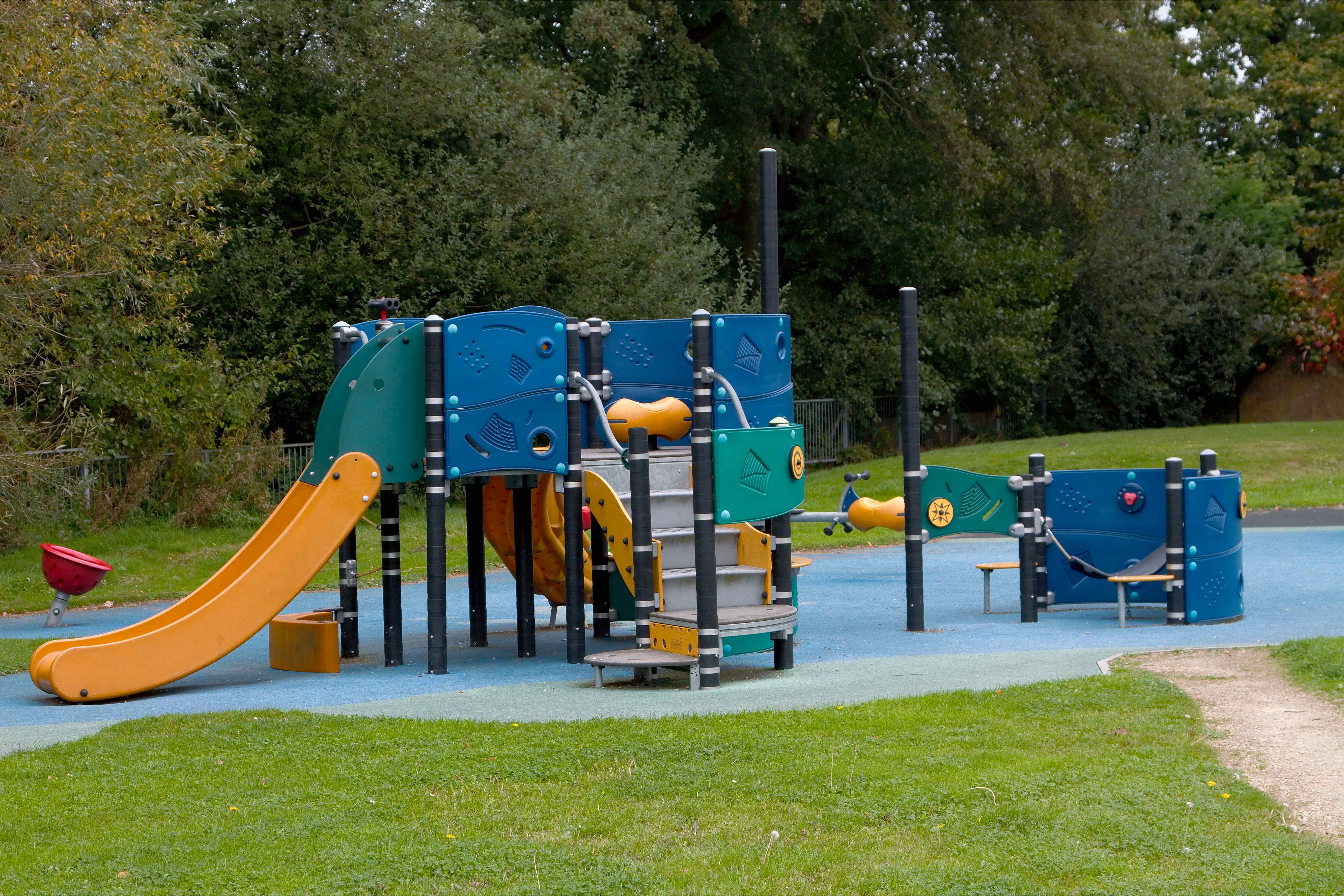 Green Way play area - Rushmoor Borough Council