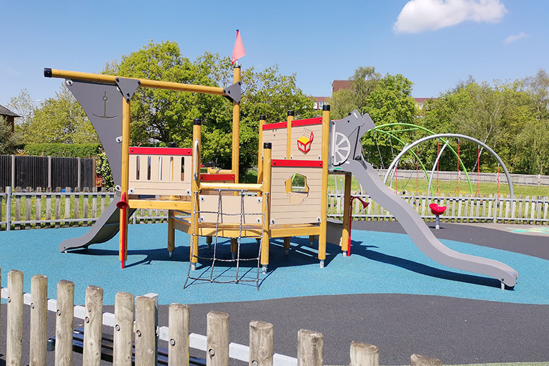Elles Close play area - Rushmoor Borough Council
