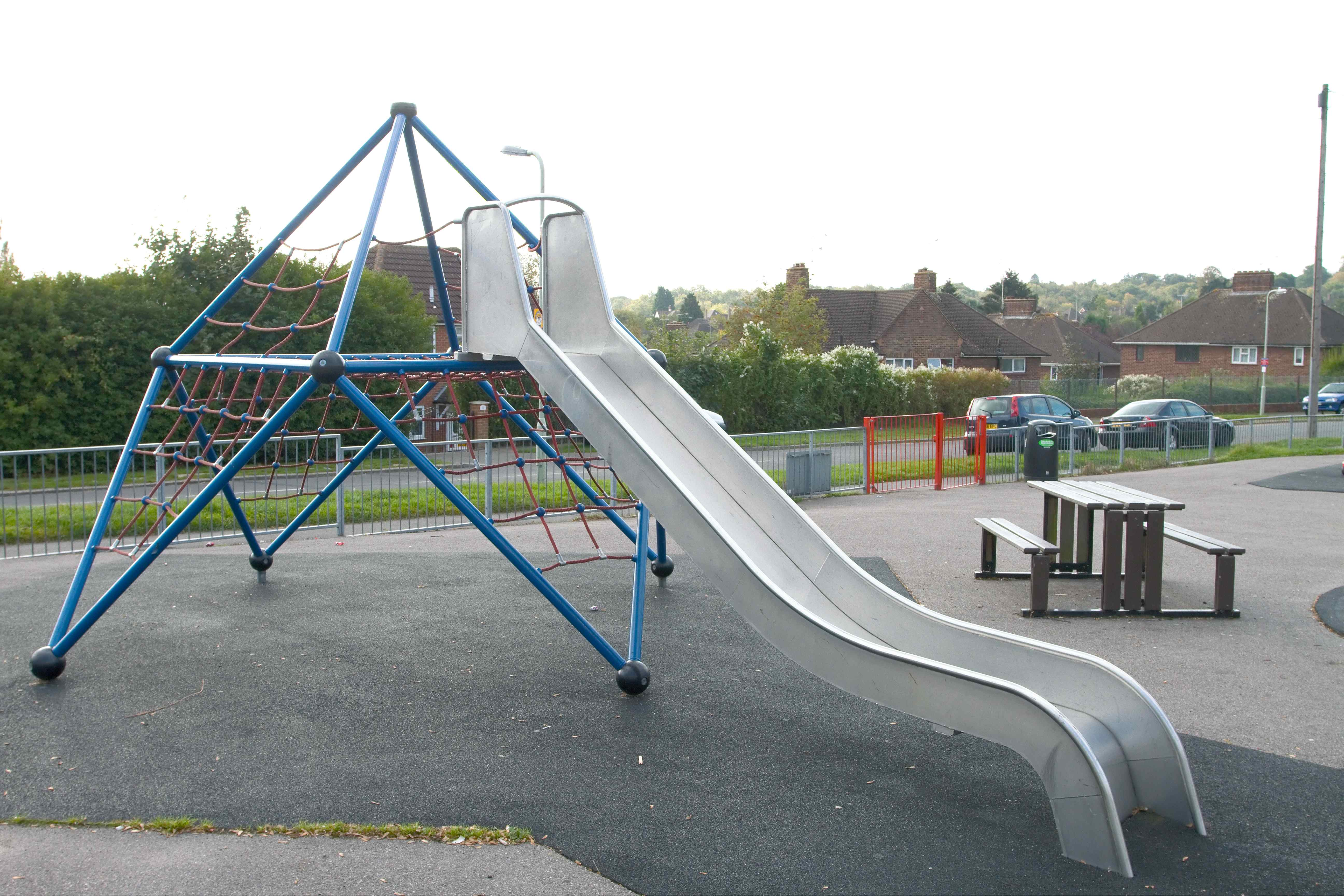 Kingsway play area - Rushmoor Borough Council